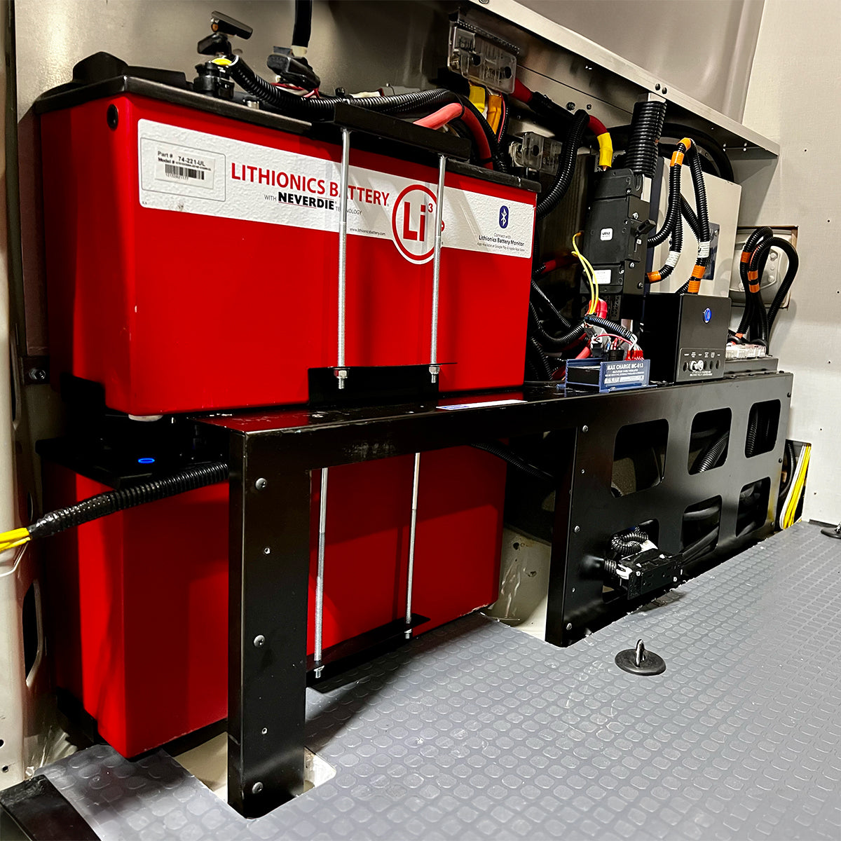 2nd Battery Kit for 3rd Gen Revels – RoamRig